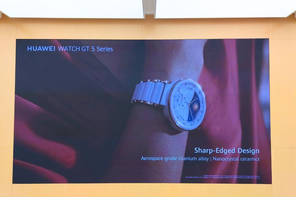 1° LED Installation at Huawei: Immersive Visual Experience